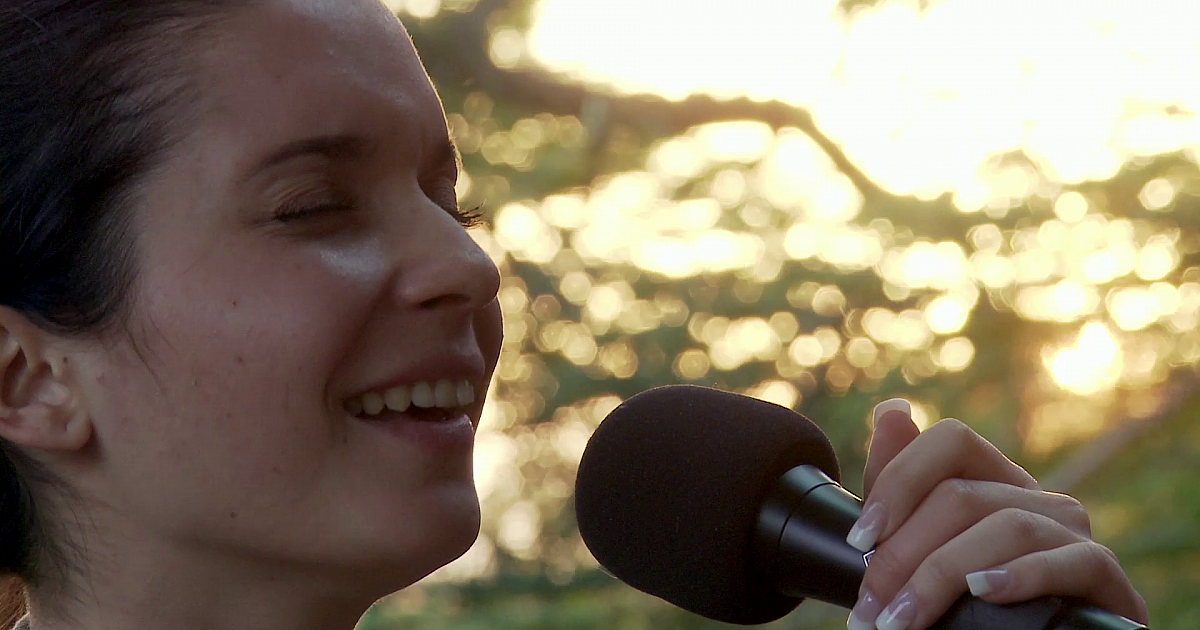 Diana Fuentes | Playing For Change