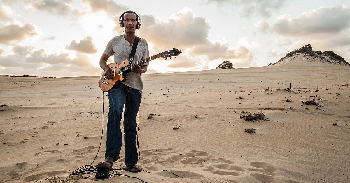 Louis Mhlanga | Playing For Change