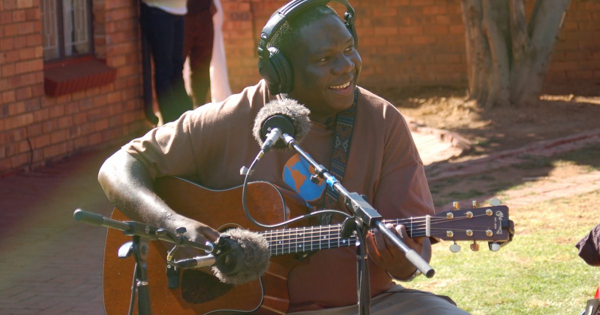Vusi Mahlasela | Playing For Change