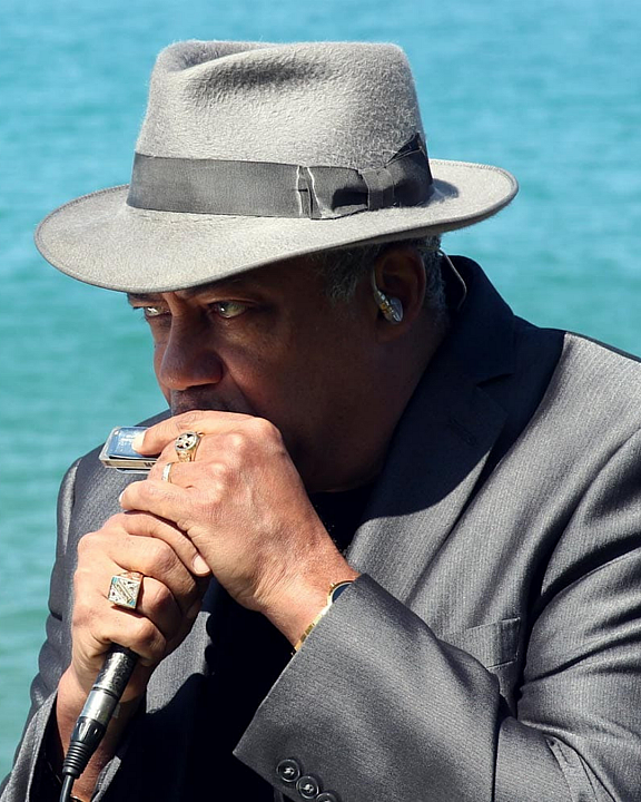 Billy Branch | Playing For Change