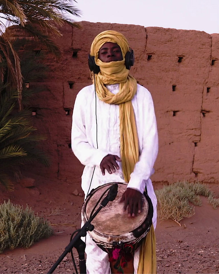 Walking Blues (Robert Johnson) | Song Around The… | Playing For Change