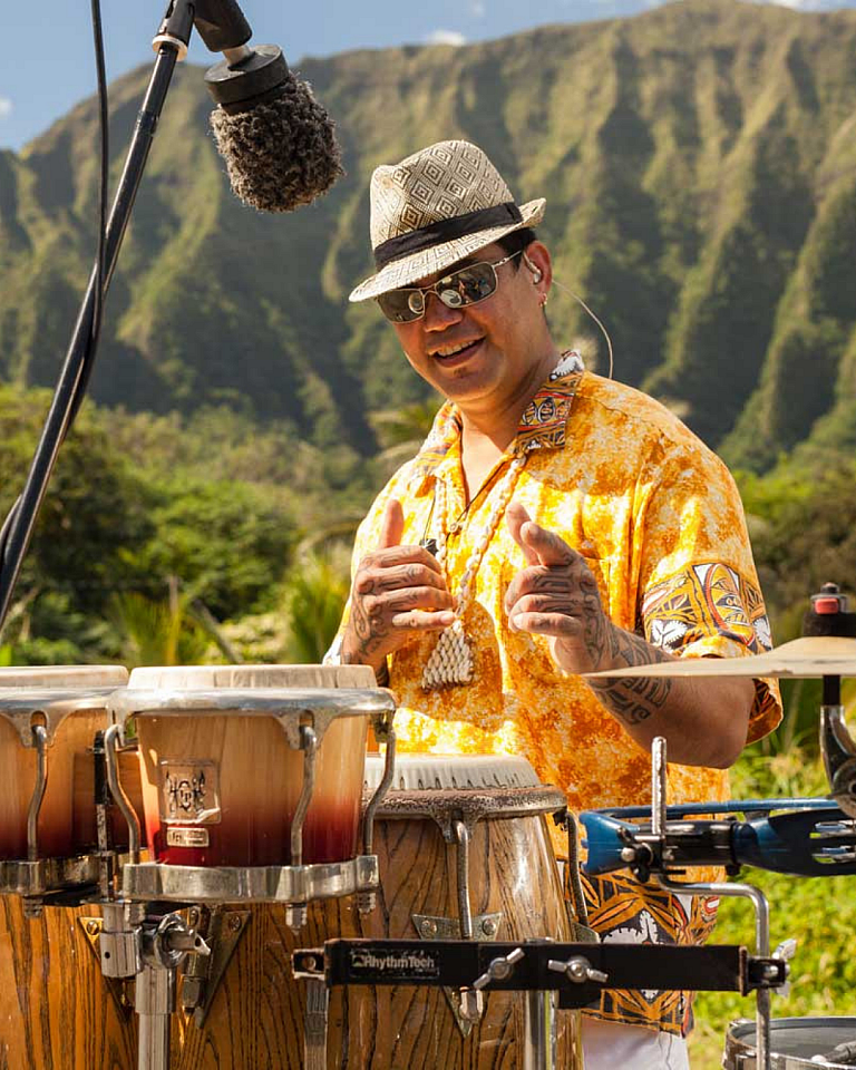 "Lopaka" Colon Jr | Playing For Change