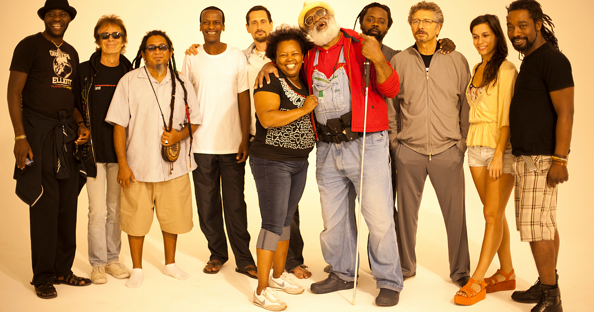 Playing For Change | Playing For Change was created to inspire and…