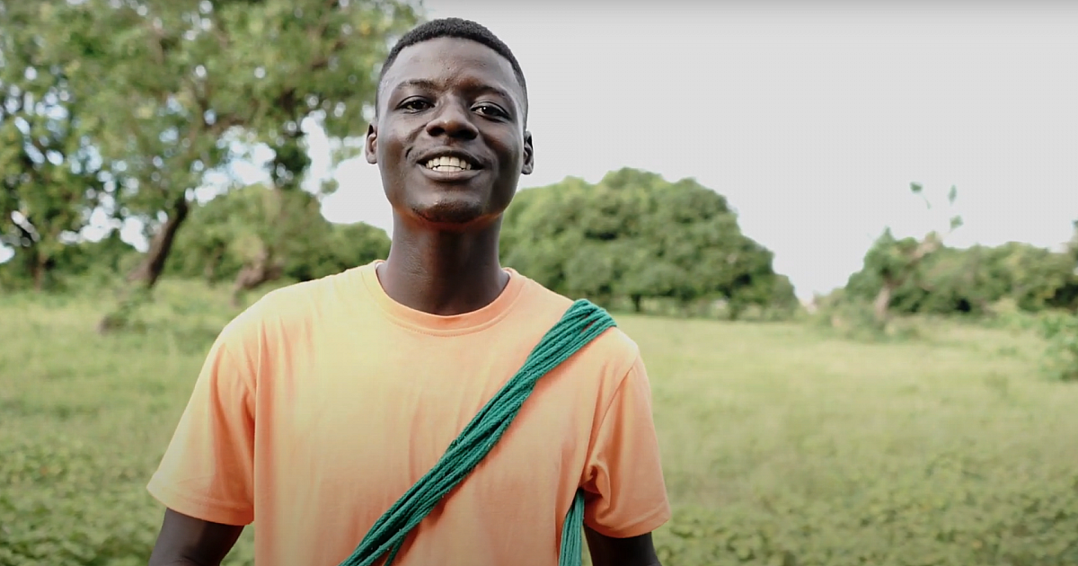 Listen to the Gonje, a traditional string… | Playing For Change