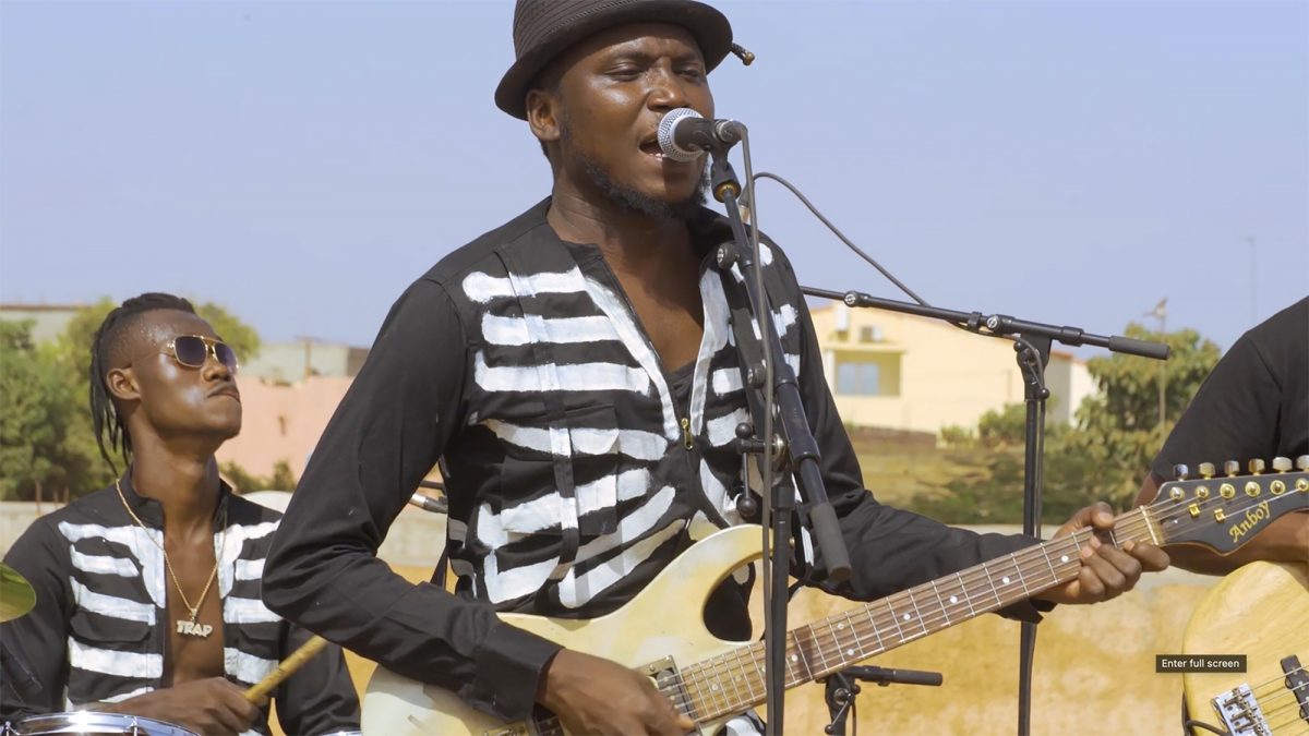 Bring It On Home To Me | Roger Ridley | Live… | Playing For Change