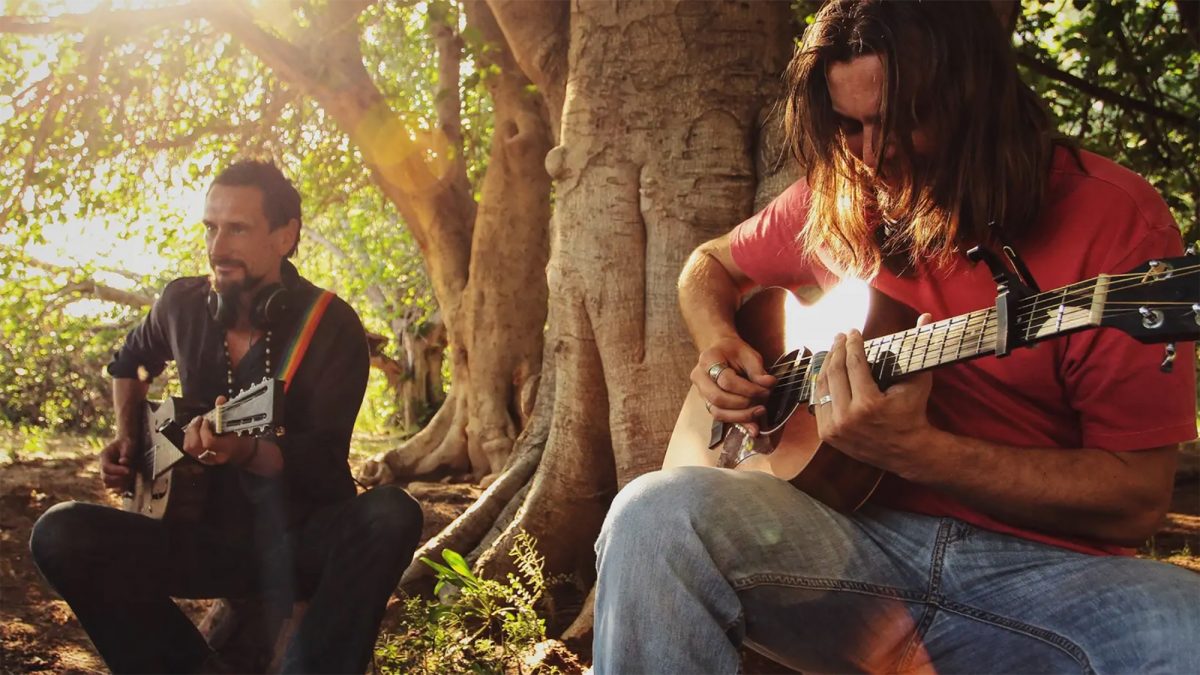 The Best of Roberto Luti | Playlist | Playing For Change