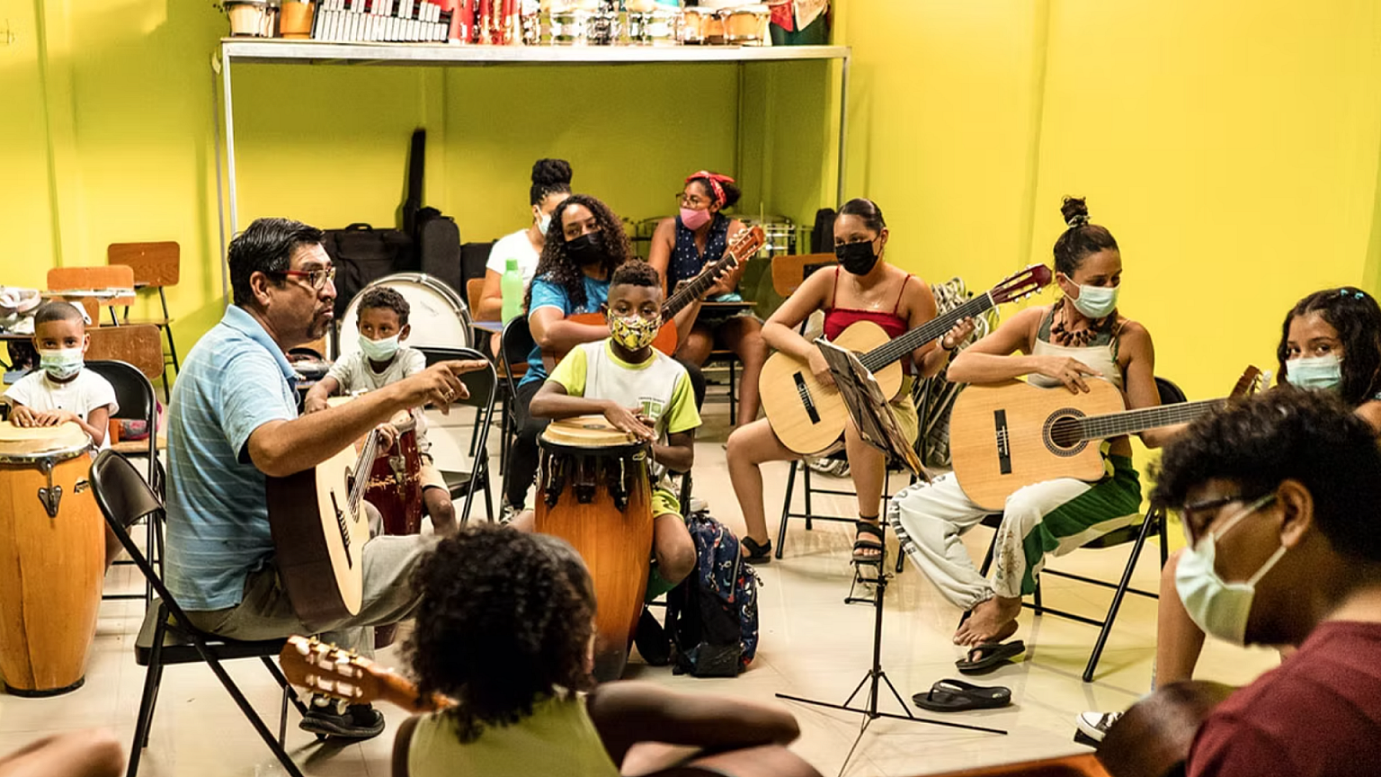 Jean Paul Samputu: Music and Forgiveness | 20… | Playing For Change