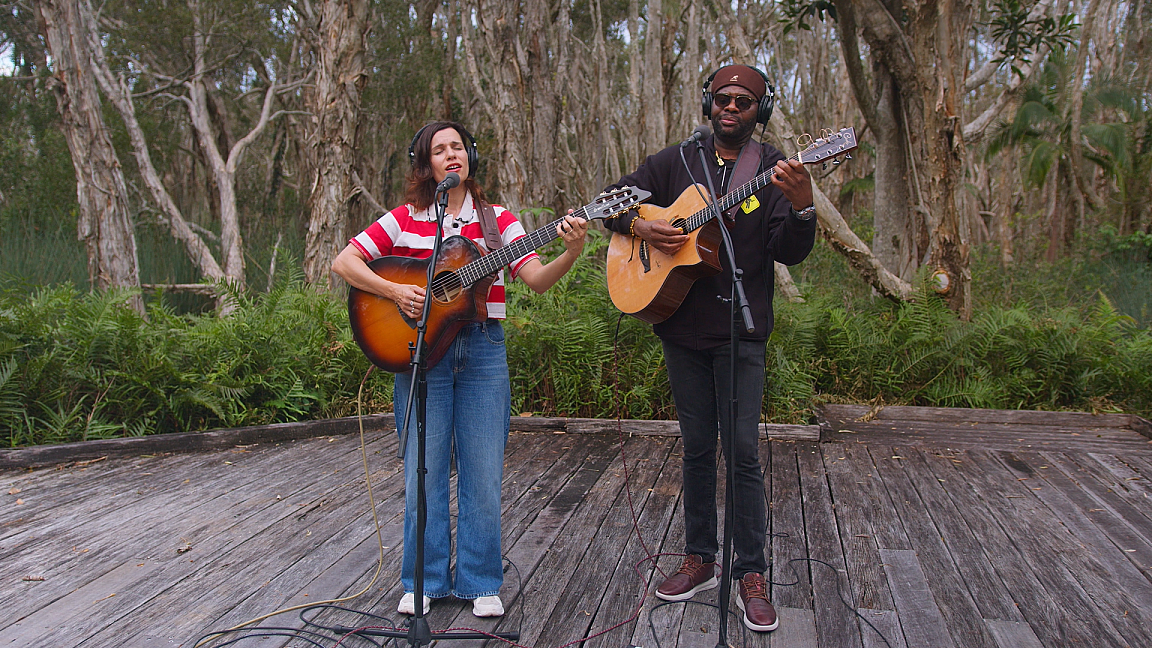 Tula Ben Ari | Playing For Change