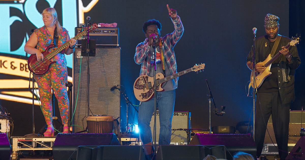 I Shot the Sheriff | Playing For Change Band |… | Playing For Change