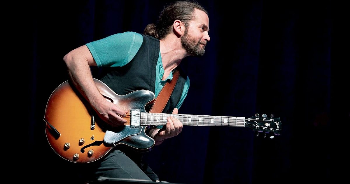 Sam Meek | Playing For Change