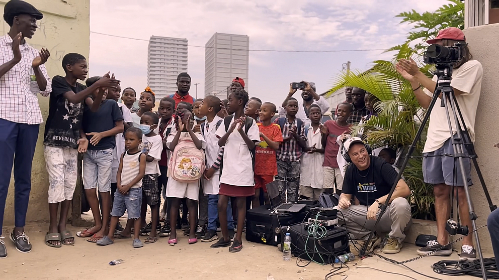 Everyday People | Turnaround Arts Collaboration… | Playing For Change