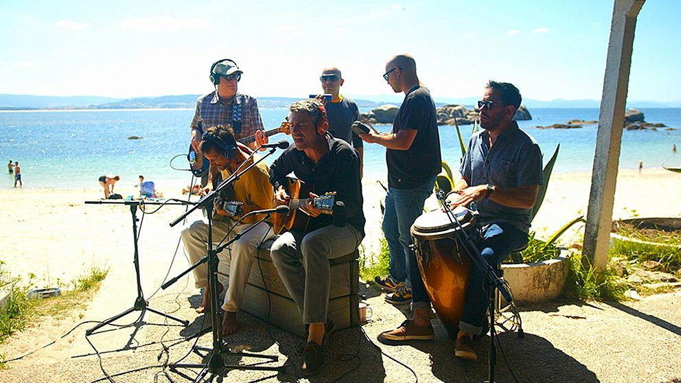 Roberto Luti | Playing For Change